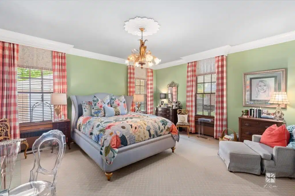 An Autobiography Design – L. Ruth Interior Design